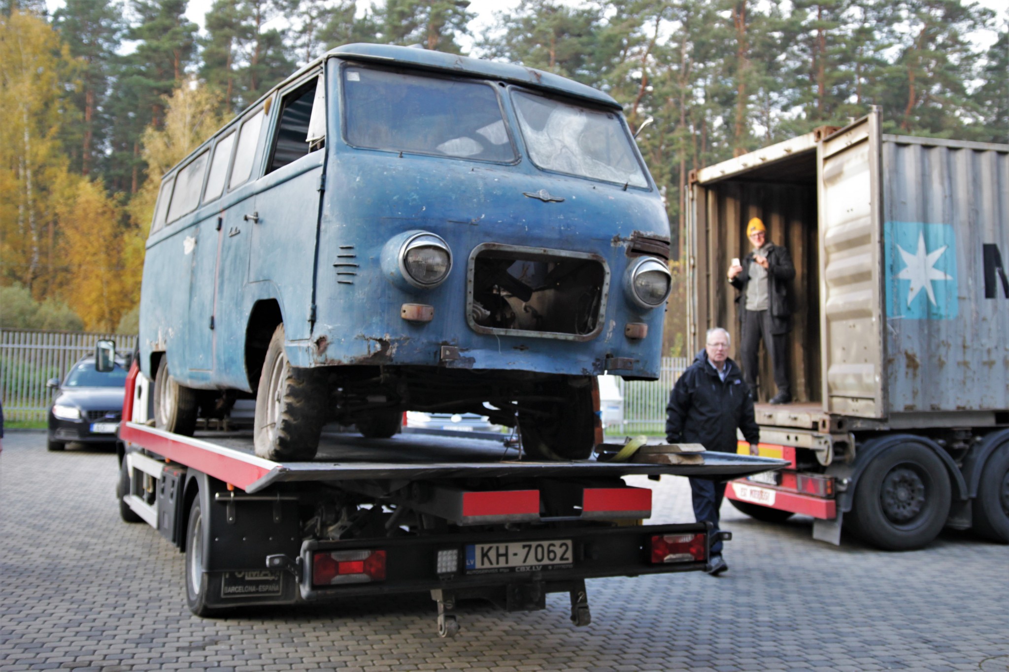 Rīgas Motormuzejs izglābj pasaulē vecāko RAF “Latvija” mikroautobusu ...