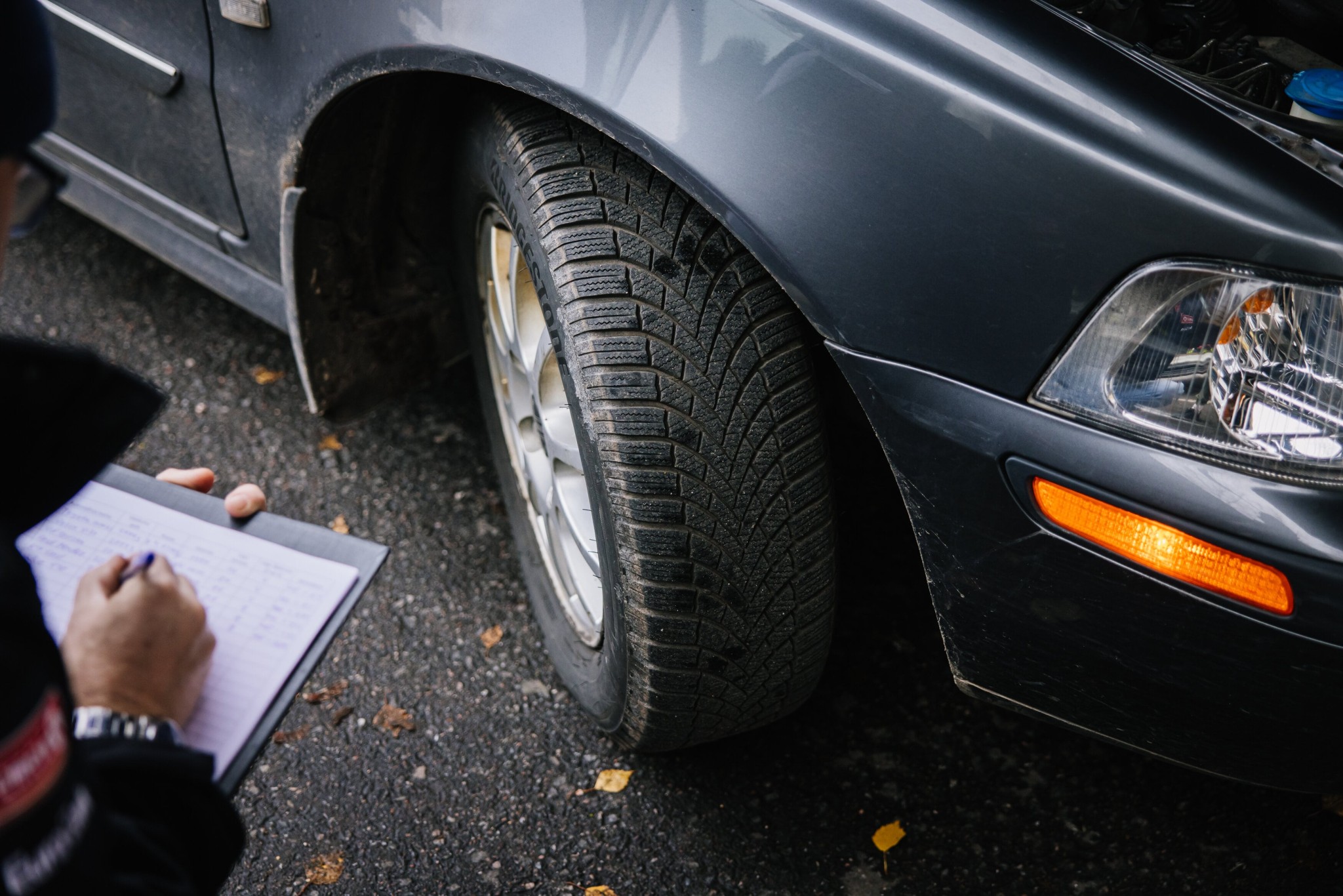 Pirmās auto pārbaudes: katram septītajam auto ziemas sezonai ...